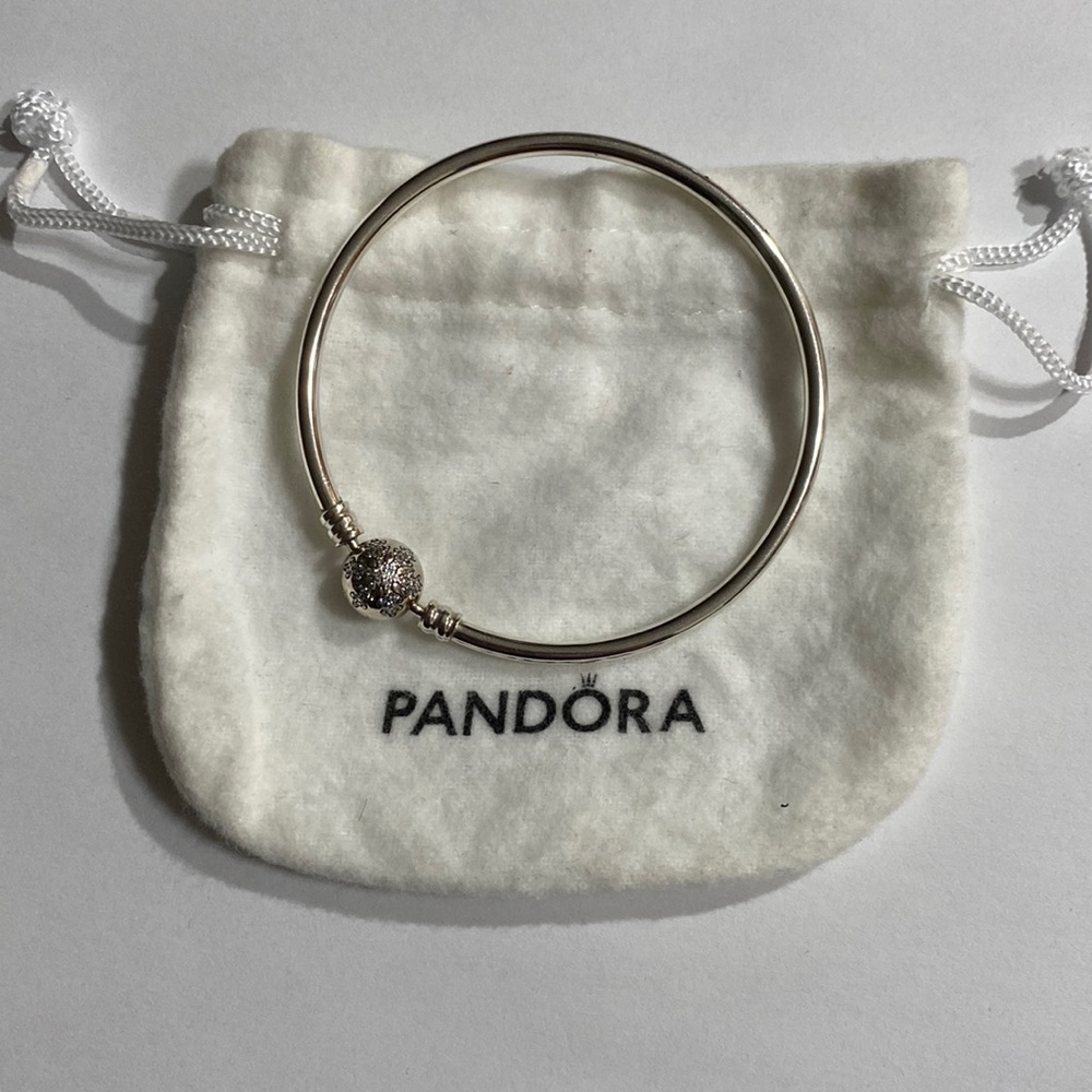 Authentic Pandora Limited Edition Snowflake Bangle Ch… - Gem